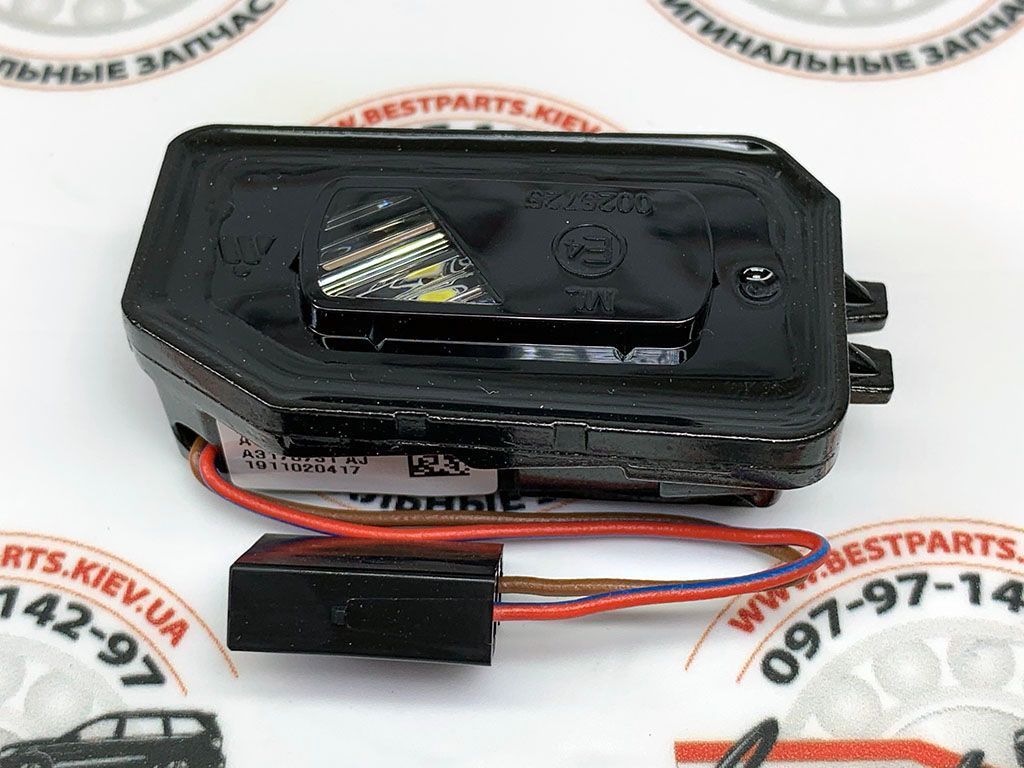A0999064302, A 099 906 43 02 Подсветка в левом зеркале Mercedes A W177 ...