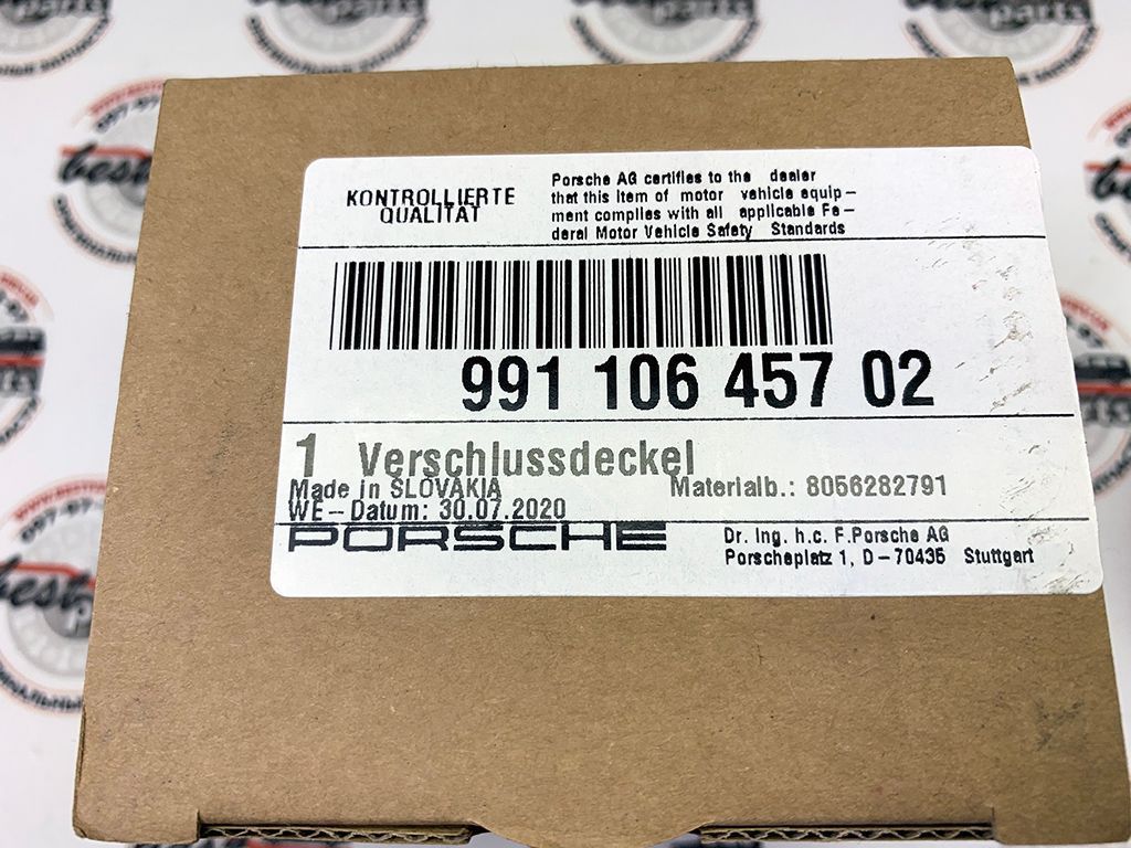 99110645702, 991 106 457 02 Крышка расширительного бачка Porsche 911 / ...