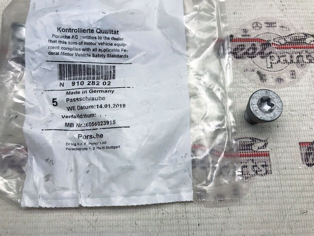 N91028202, N91 028 202 Болт крепления тормозного диска Porsche Cayenne ...